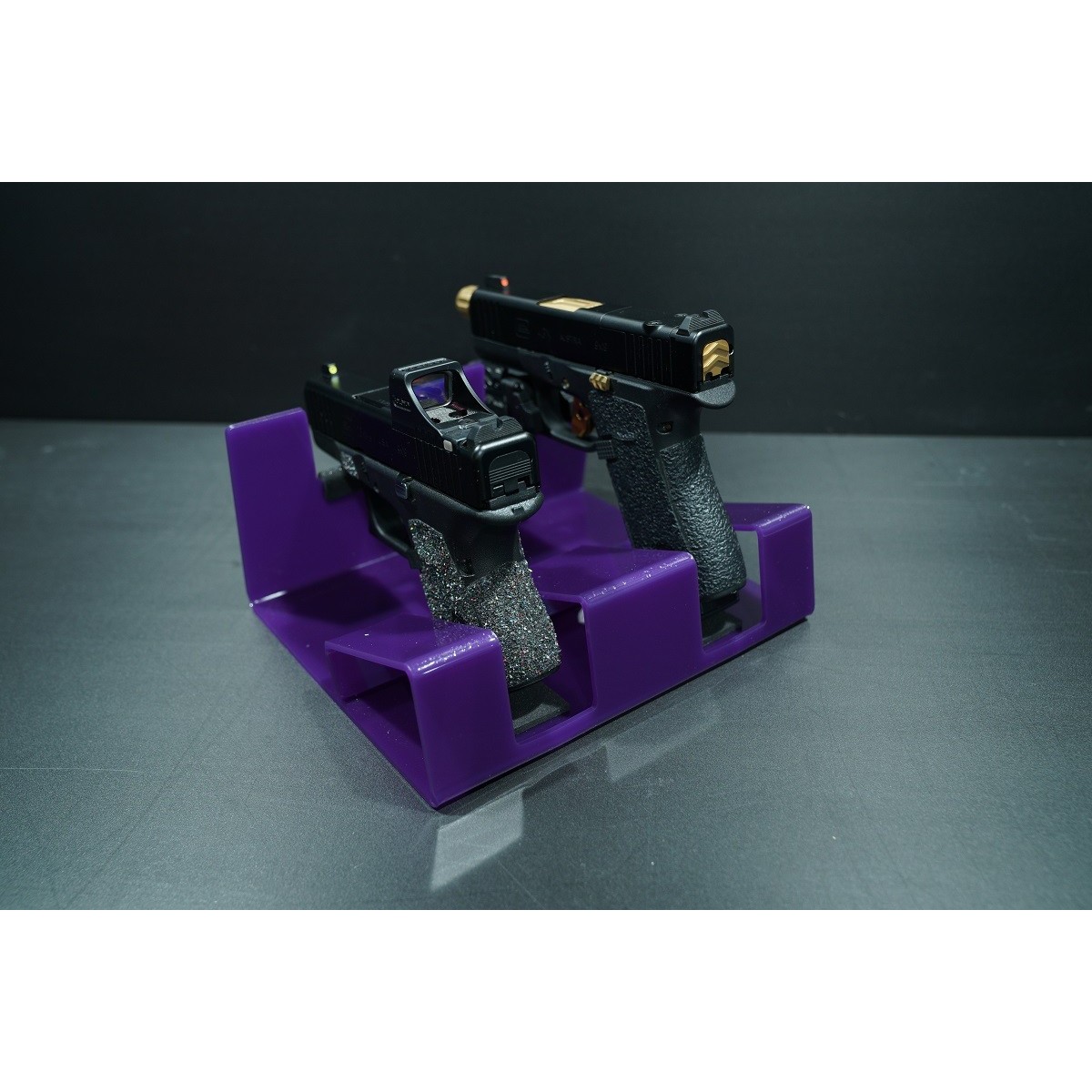 2 Gun Stand